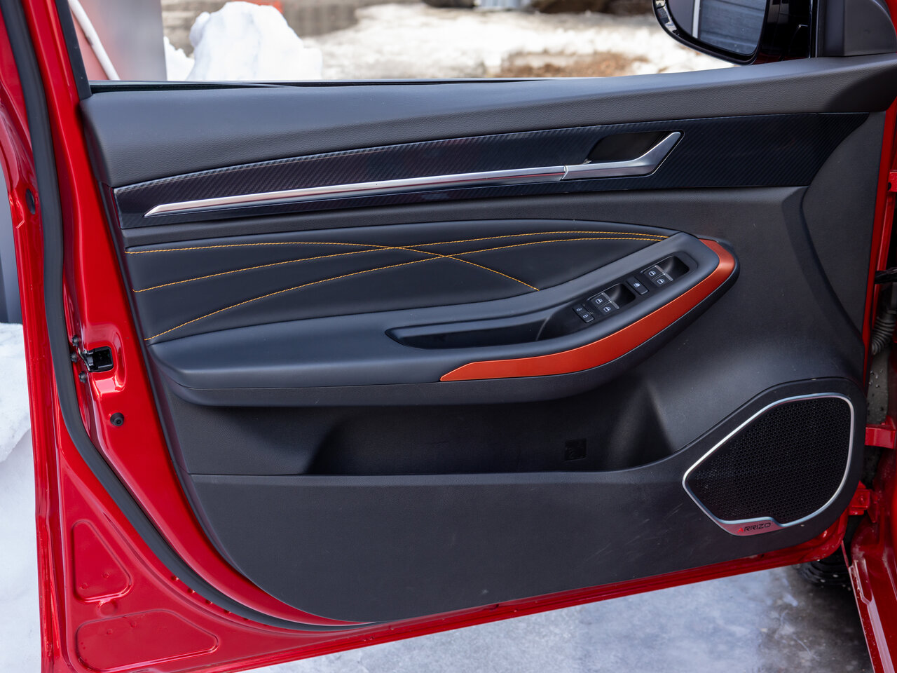 Сравнение Citroen C4 C4X и Omoda S5 GT по характеристикам, стоимости ...