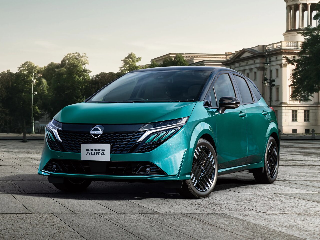 Сравнение Citroen C4 C4X и Nissan Note Aura по характеристикам ...