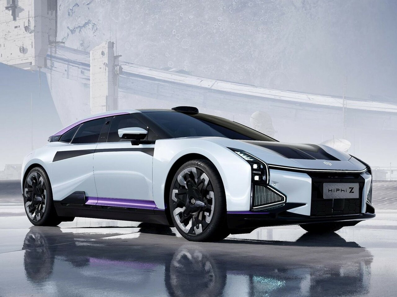 Сравнение HiPhi Z и Toyota bZ3C по характеристикам, стоимости покупки и обслуживания. Что лучше ...