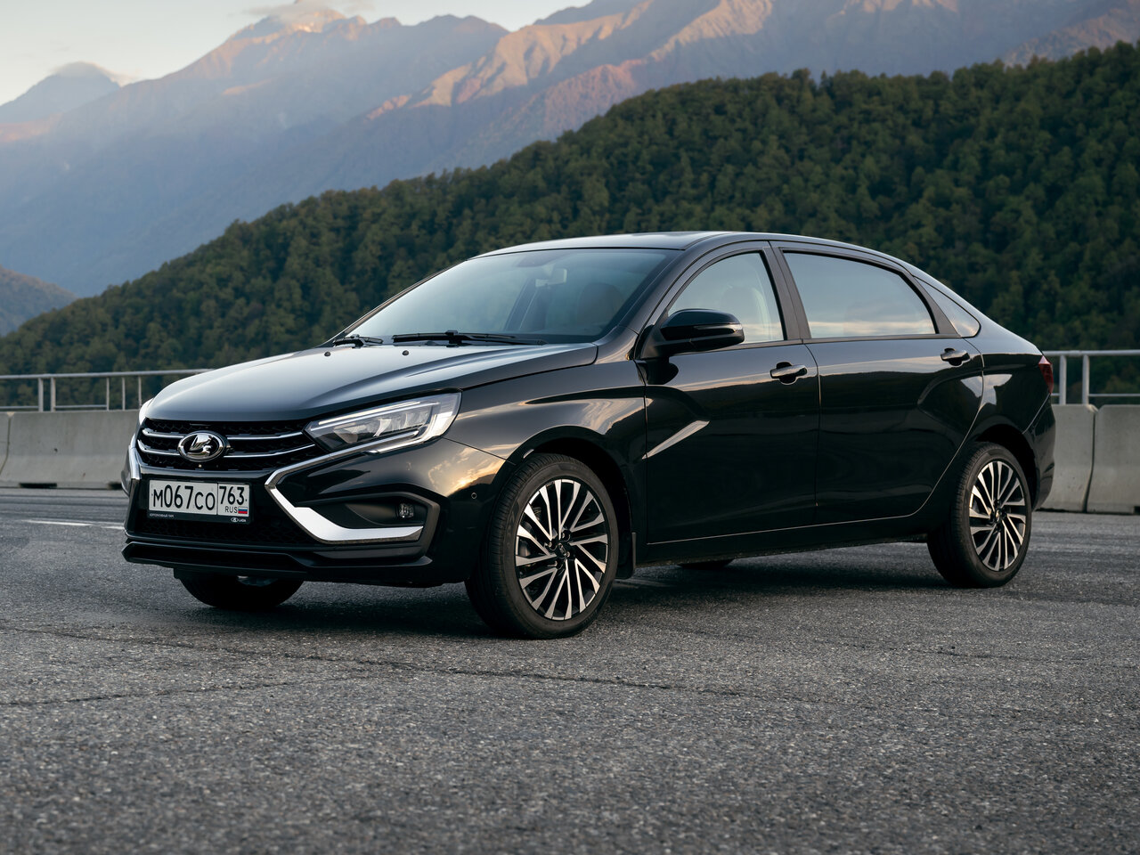 Lada (ВАЗ) Aura - технические характеристики, модельный ряд, комплектации, модификации, полный ...