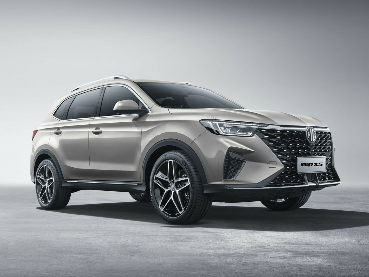 MG RX5 - технические характеристики, модельный ряд, комплектации, модификации, полный список ...