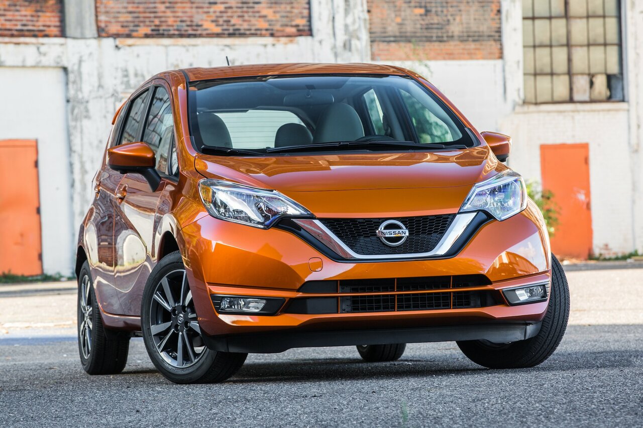 Nissan Note 2016 – 2020, 2 поколение рестайлинг, Хэтчбек 5 дв ...
