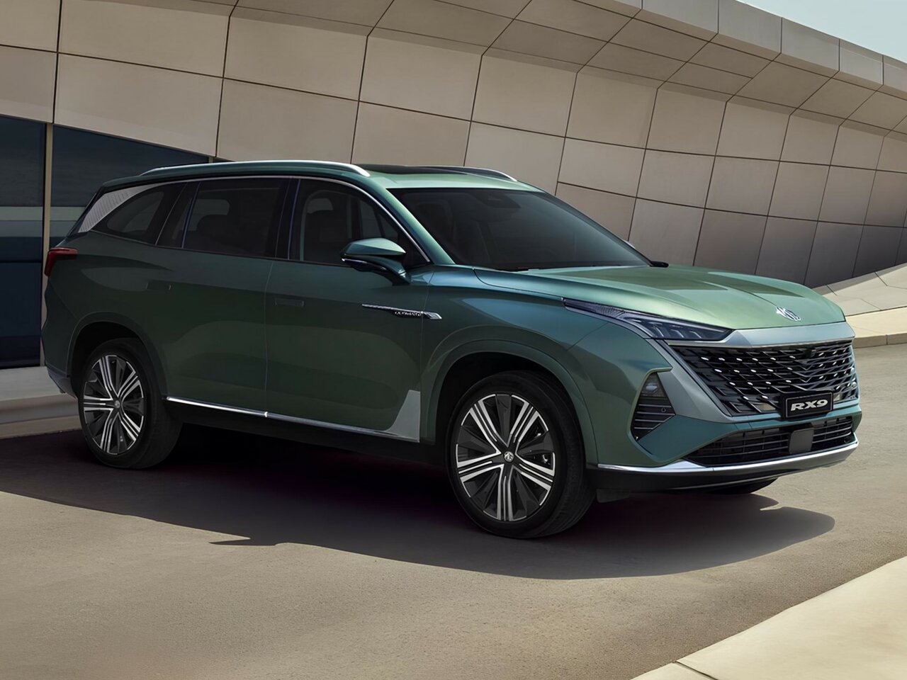 Сравнение Mercedes-Benz Maybach S-Класс 650 и MG RX9 по характеристикам ...