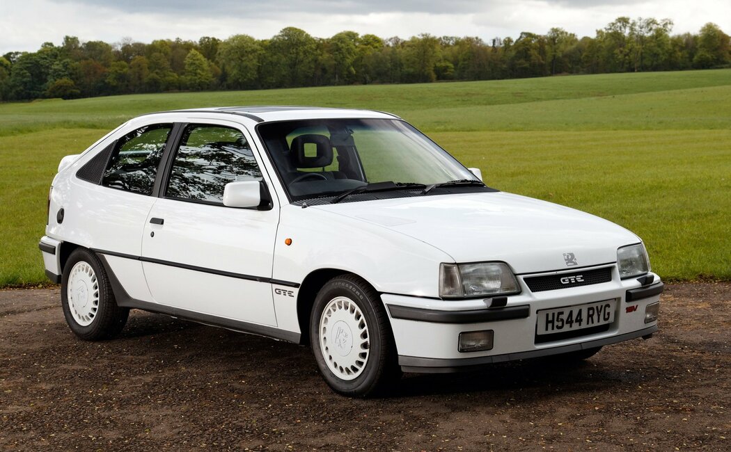 Купить новый Vauxhall Astra E | Цены на новые Воксхолл астра хэтчбек 3 ...