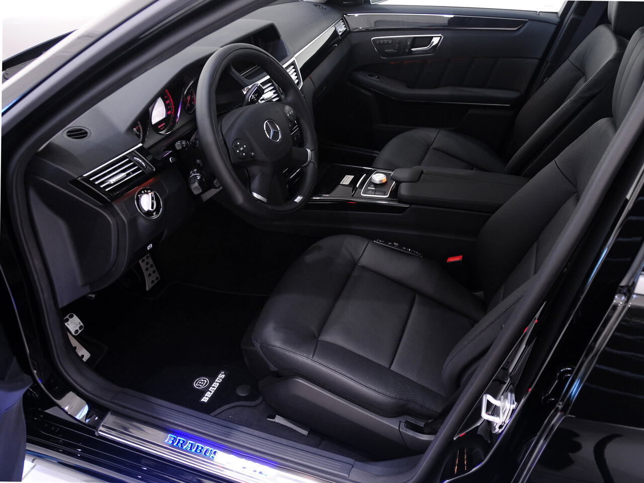 Brabus E V12 W212, C207, A207, Седан - технические характеристики ...