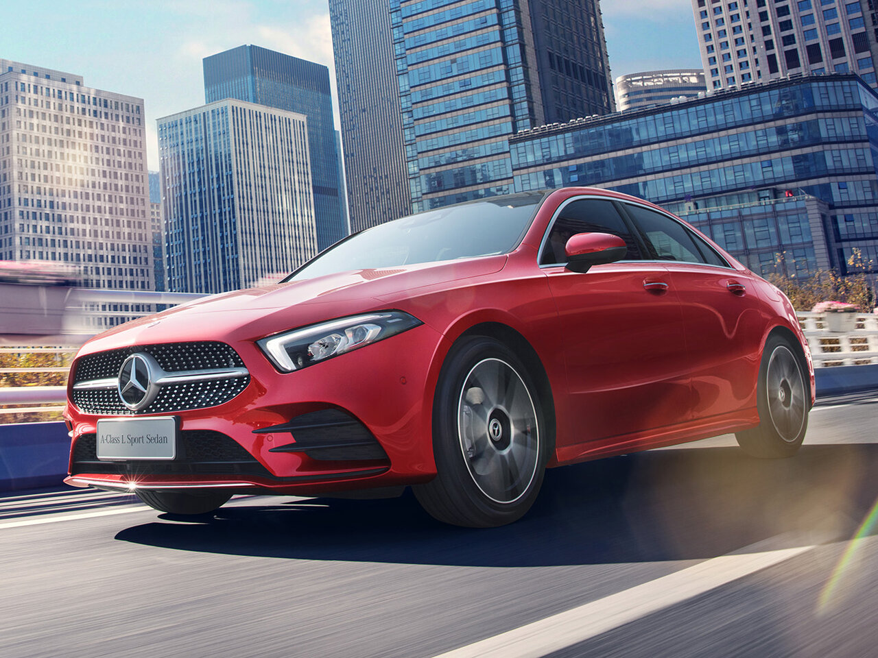 Сравнение BYD Yuan Plus и Mercedes-Benz A-Класс 220 L по ...