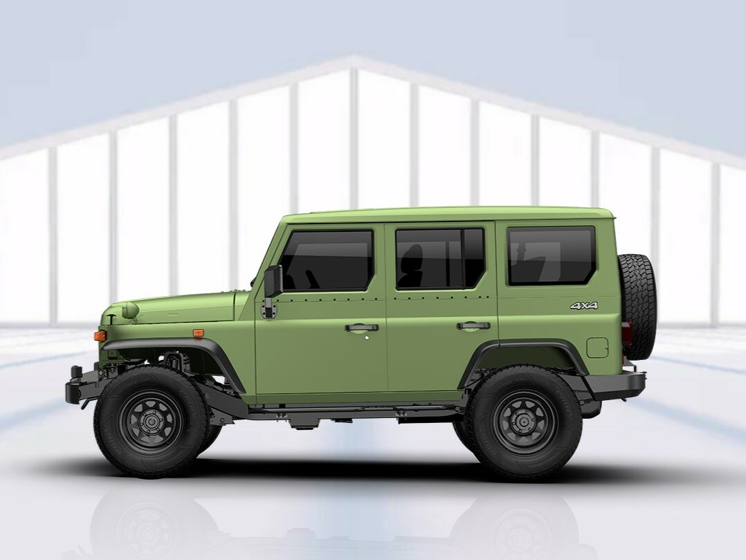 Сравнение Aro 10 Spartana и BAIC BJ212 по характеристикам, стоимости покупки и обслуживания. Что ...