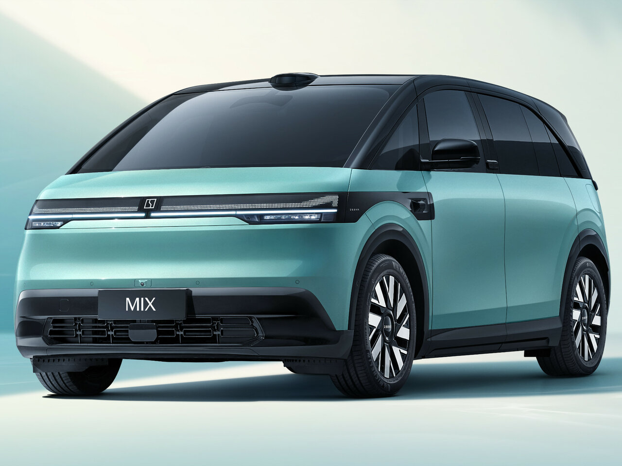 Zeekr Mix - технические характеристики, модельный ряд, комплектации ...