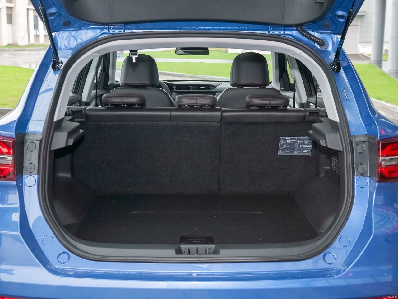 SWM G01 Внедорожник 5 дв. - технические характеристики, модельный ряд ...