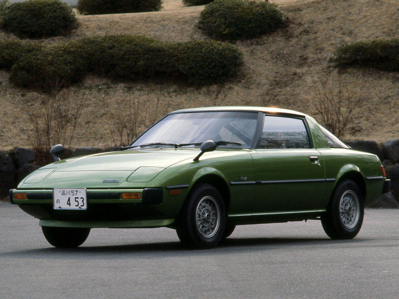 Mazda Savanna RX-7 - технические характеристики, модельный ряд, комплектации, модификации ...