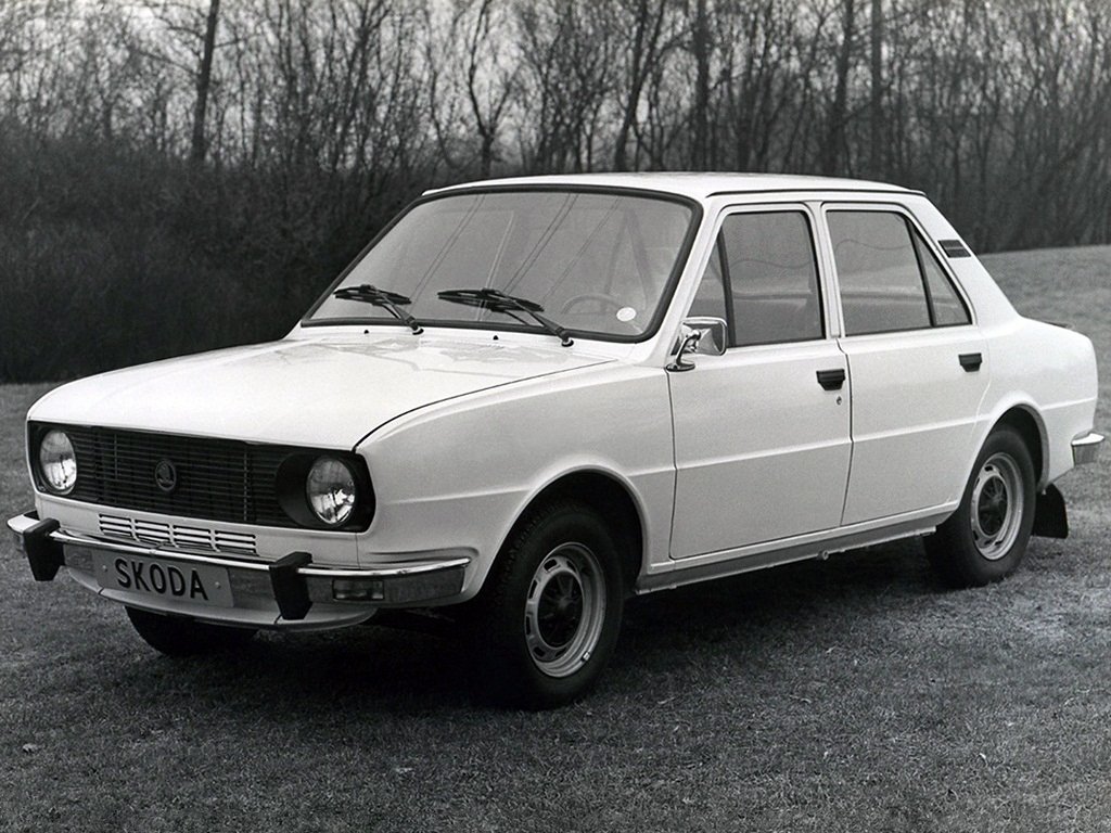 Сравнение Skoda 105, 120 и Toyota Starlet Cross по характеристикам ...