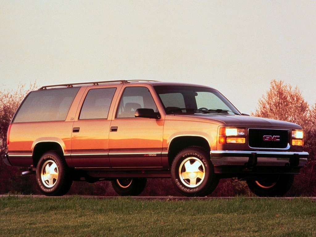 GMC Suburban: технические характеристики, поколения, фото ...