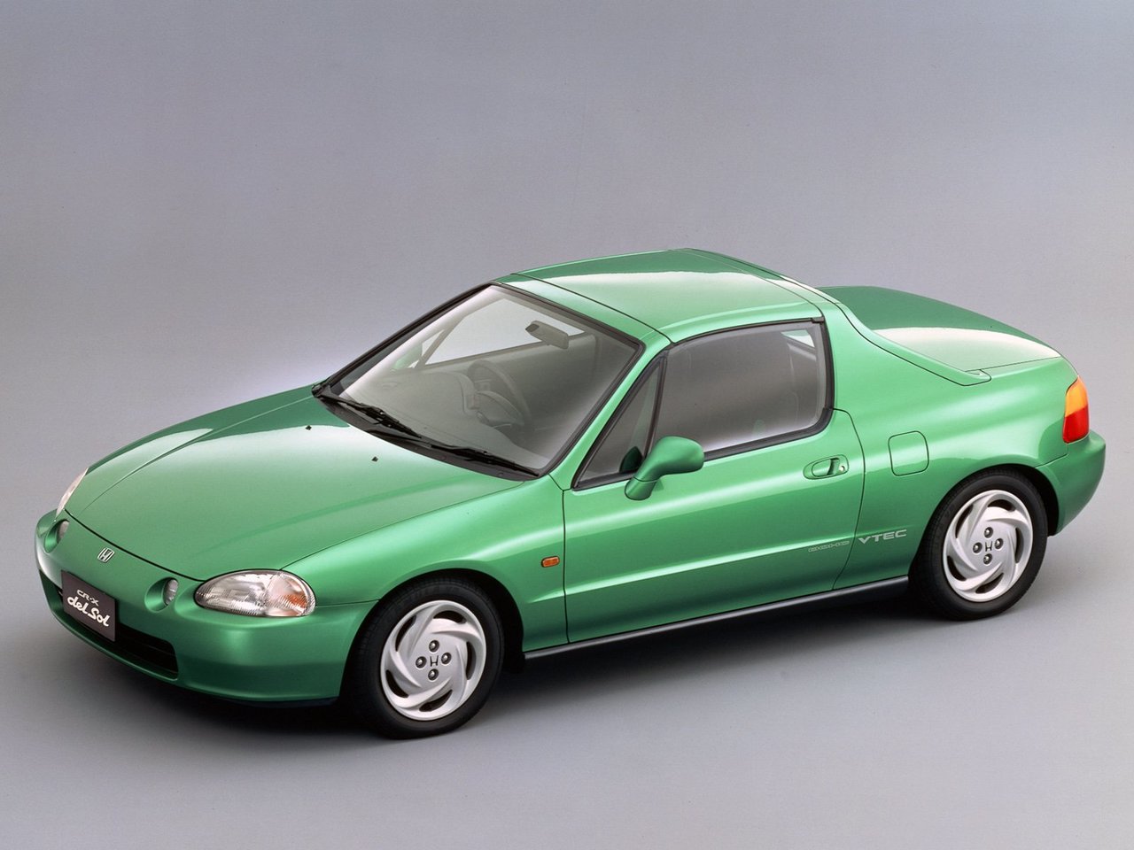 Сравнение Honda CR-X del Sol и Soueast S07 по характеристикам ...