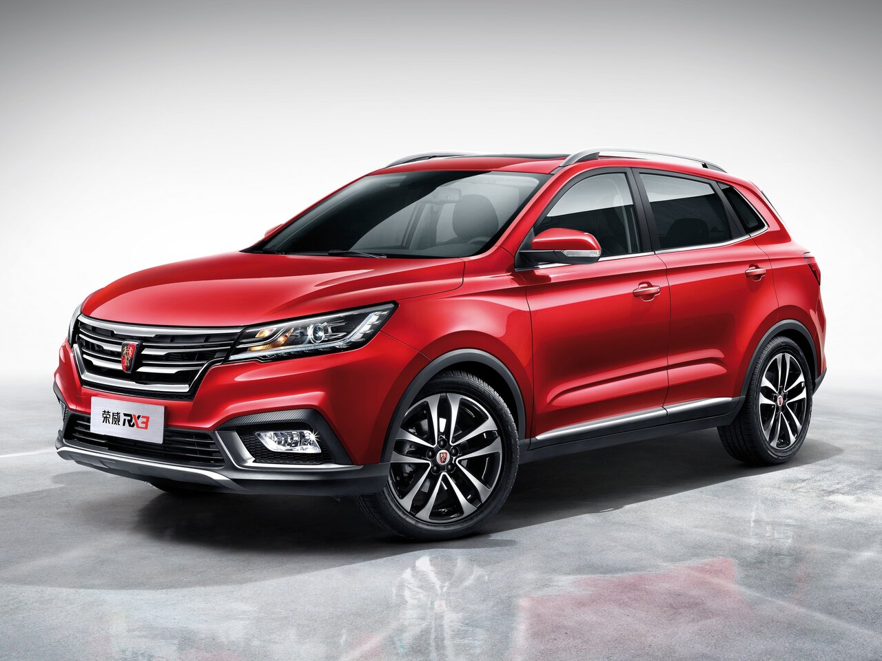 Roewe RX3 - технические характеристики, модельный ряд, комплектации, модификации, полный список ...