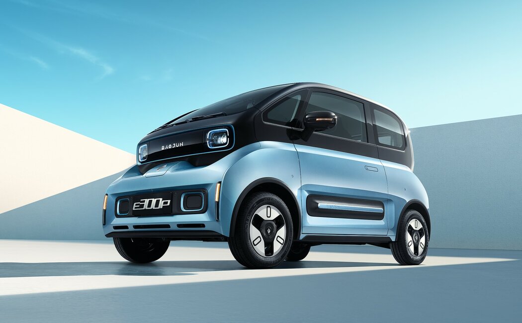 Комплектации Baojun E300 ( AT, 54 л.с.) (2020 – 2021), Хэтчбек 3 дв ...