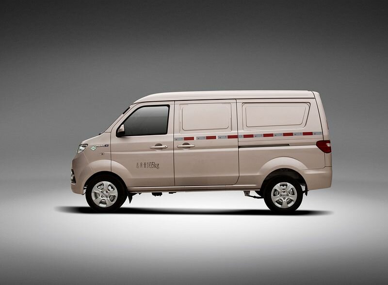 SWM X30 Фургон - технические характеристики, модельный ряд ...