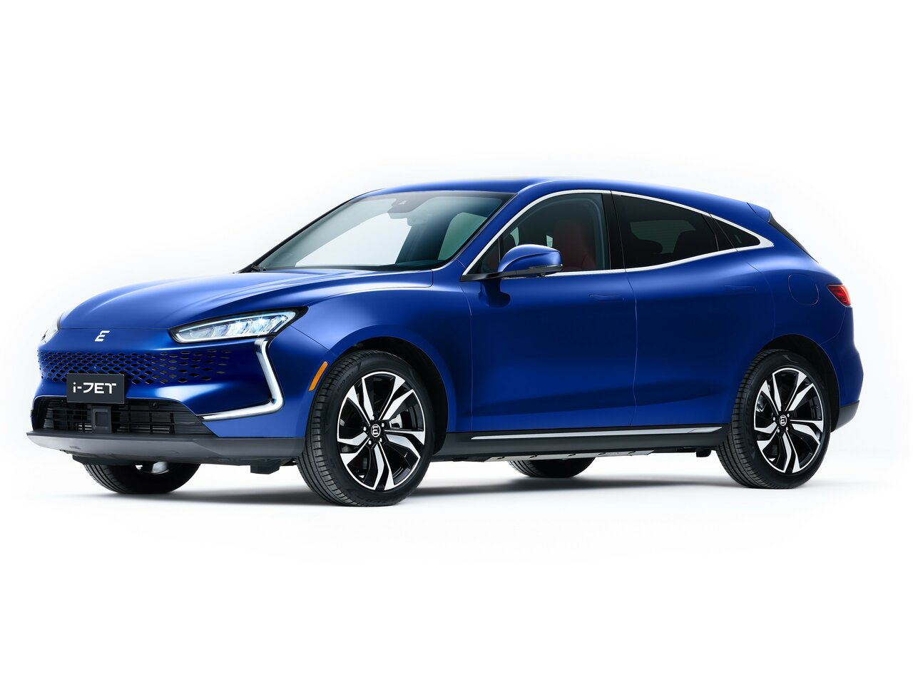 Сравнение Evolute i-JET и Jetour Shanhai T1 по характеристикам, стоимости покупки и обслуживания ...