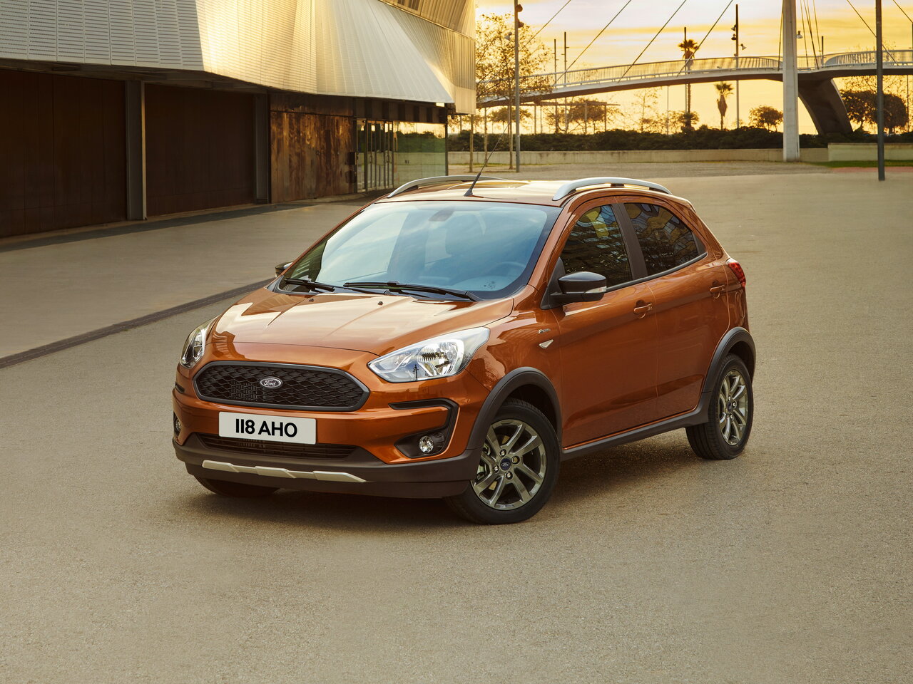 Сравнение Ford KA Active и Smart #1 Brabus по характеристикам ...