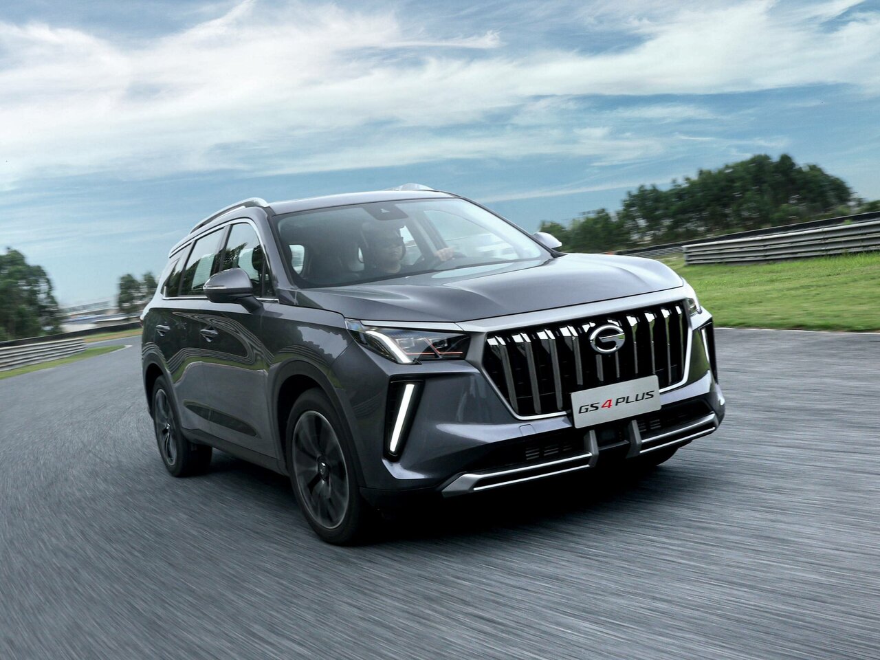 GAC Trumpchi GS4 Plus - технические характеристики, модельный ряд, комплектации, модификации ...