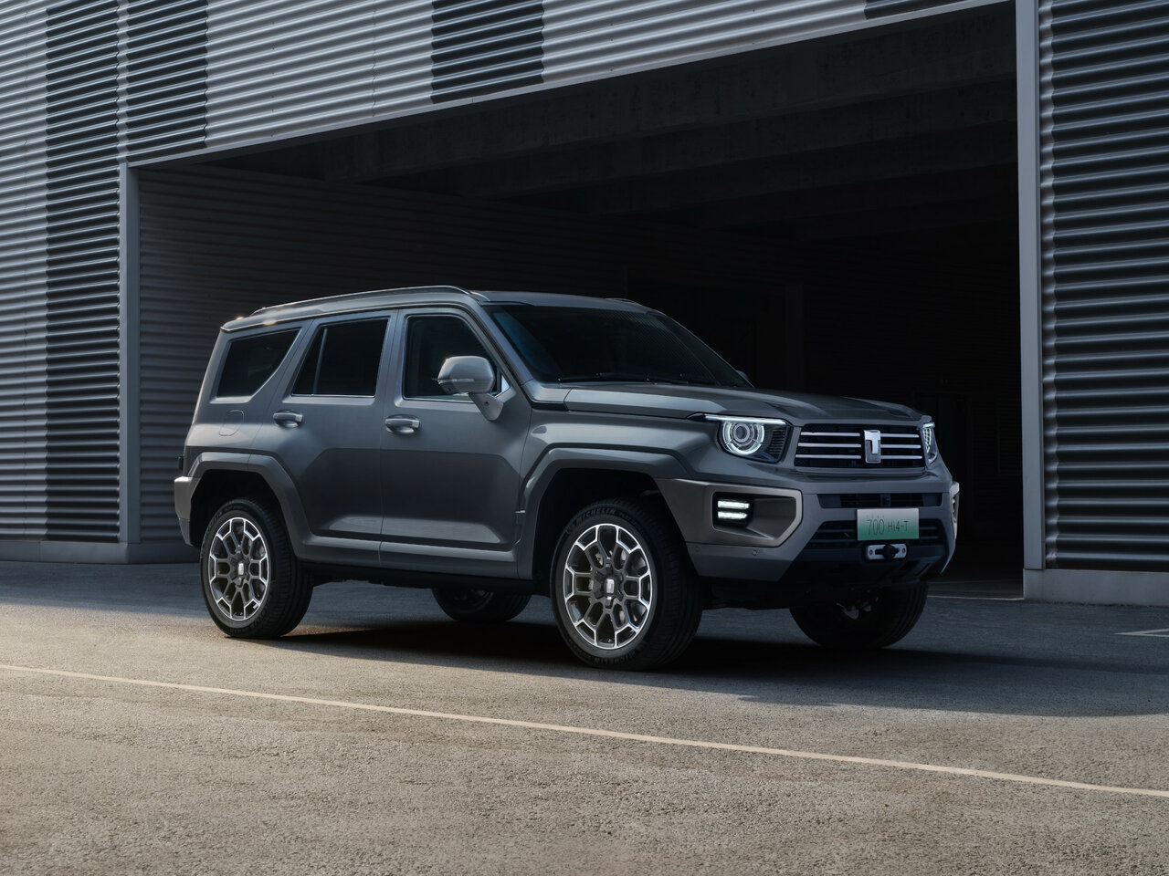 Tank 700 - технические характеристики, модельный ряд, комплектации ...