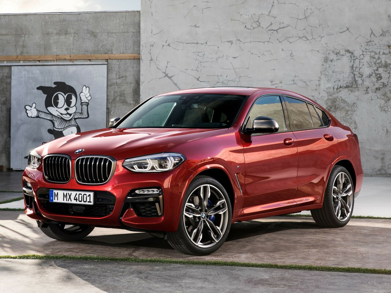 Сравнение BMW X4 25d и Volvo XC90 Polestar Performance по ...