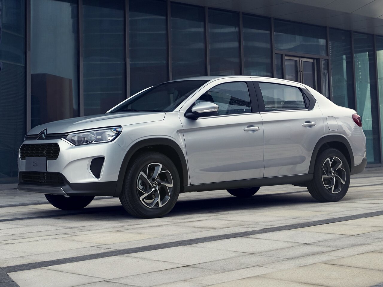 Citroen C3L - технические характеристики, модельный ряд, комплектации ...