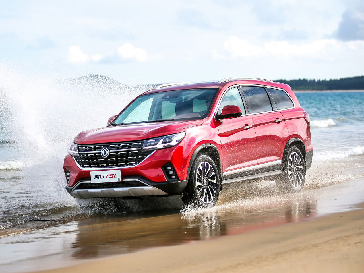 Forthing T5L - технические характеристики, модельный ряд, комплектации ...