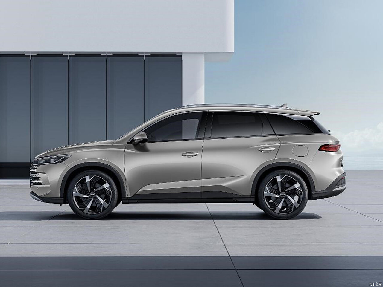 Сравнение BYD S6 и BYD Sea Lion 05 по характеристикам, стоимости ...