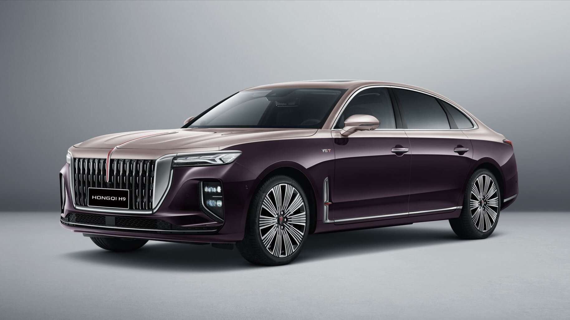 Седан Hongqi H9 получит в России особо мощную версию с V6 и полным приводом