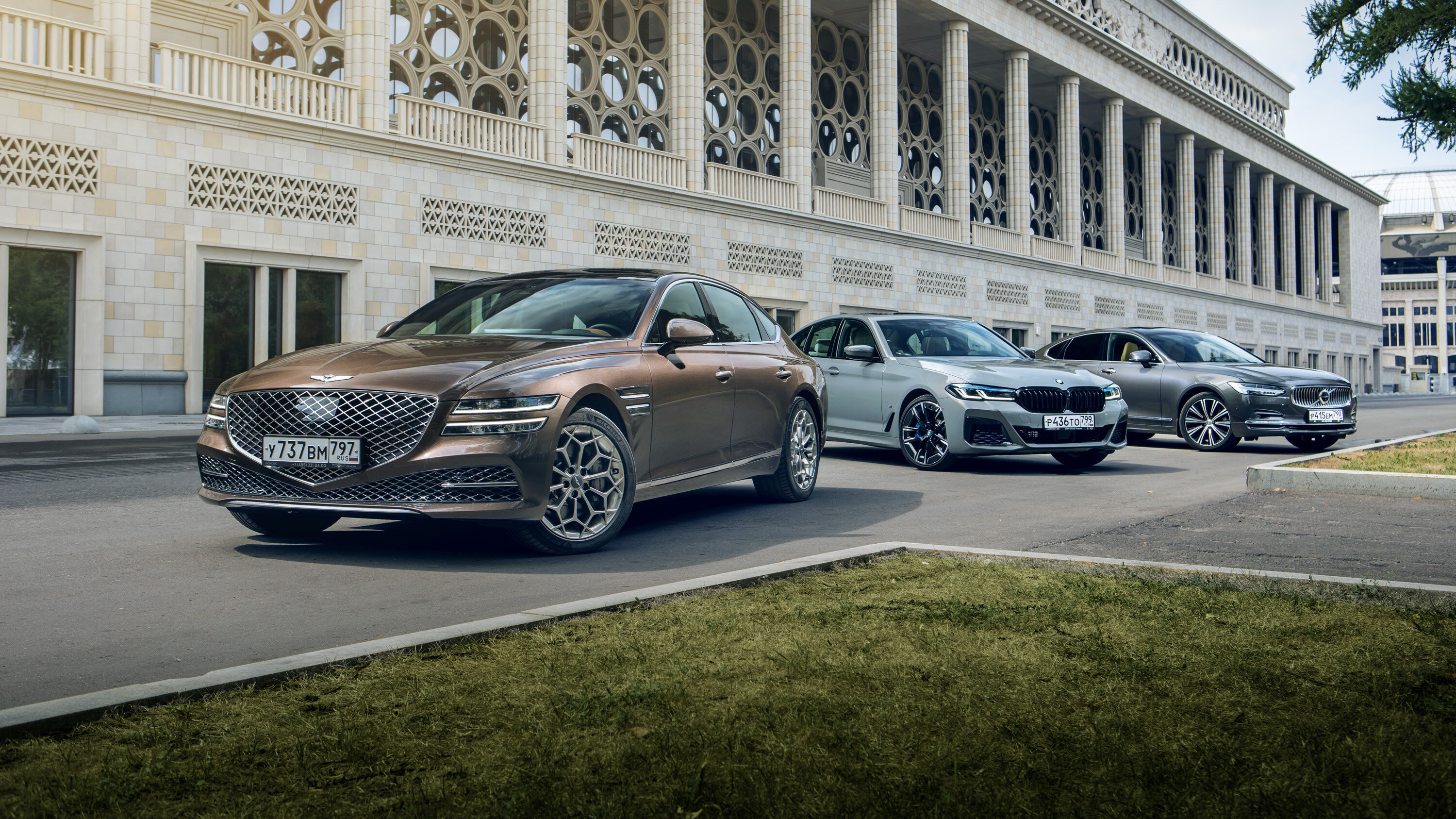 Товарное соседство. BMW 5 серии, Genesis G80 и Volvo S90: сравнительный тест