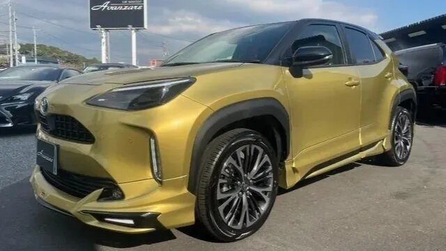 Новый кроссовер Toyota Yaris Cross в обвесе от Modellista стал доступен ...