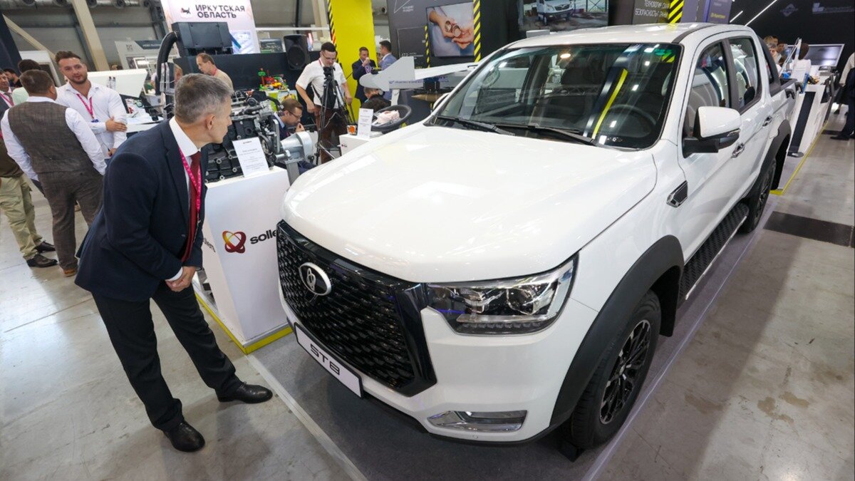 Компания Sollers показала на «Иннопроме» новый пикап ST8