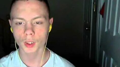 1 guy 2 spoons just what the hell - Смотреть онлайн в поиске Яндекса по ...