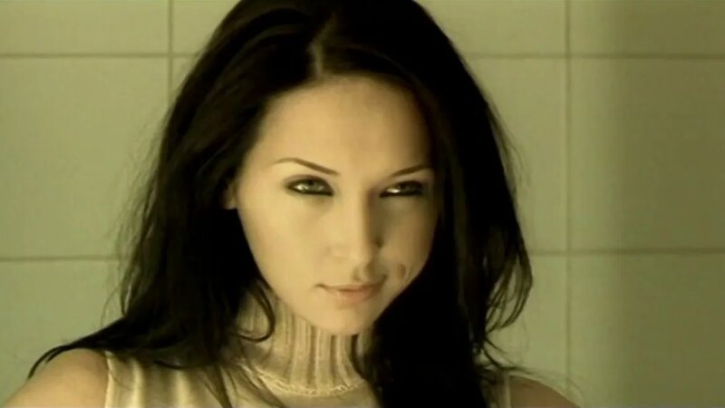 Алсу / Alsou. Клип - "Всё равно" / 2002 - Смотреть онлайн в поиске Яндекса по Видео