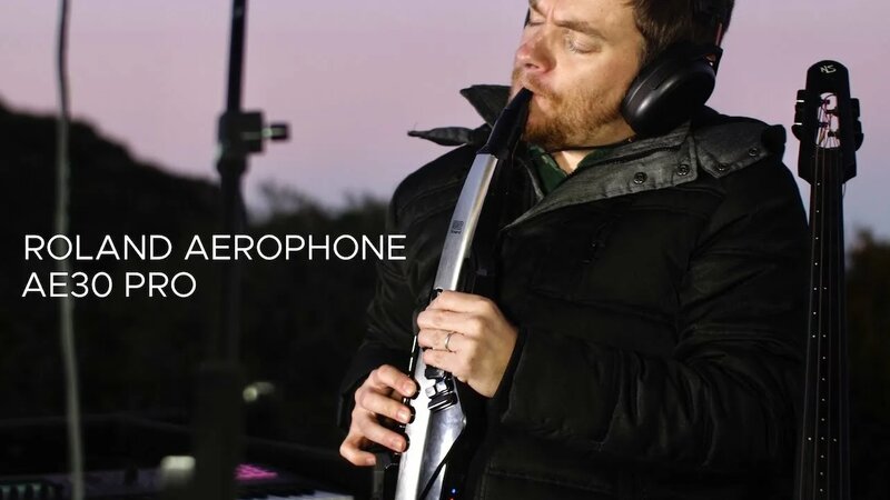 Roland Aerophone AE30 Pro Played By Reinhardt Buhr - Смотреть онлайн в ...
