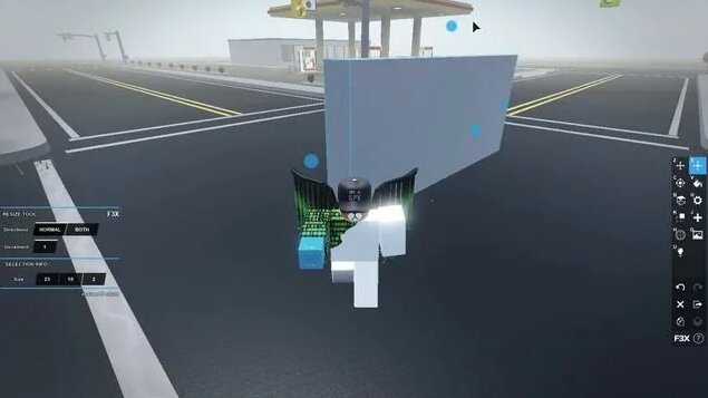 How to use btools and spawn btools in Roblox town. (read description ...