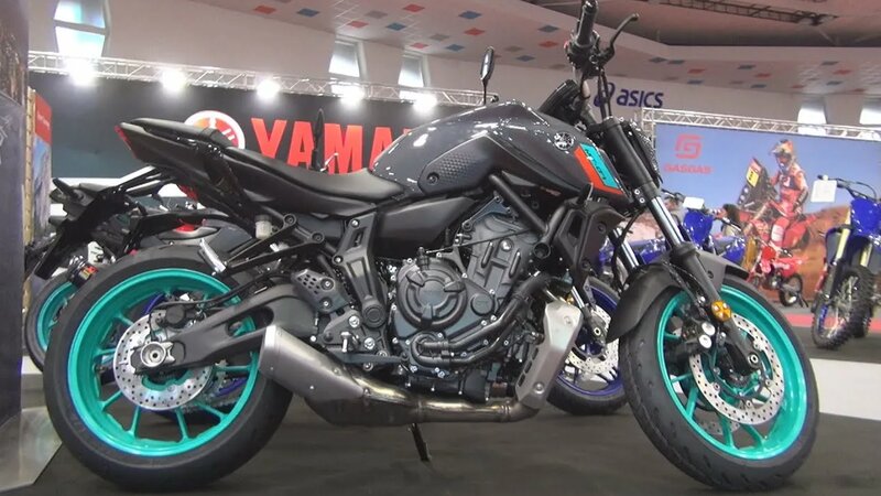 Yamaha MT-07 (2022) Exterior and Interior