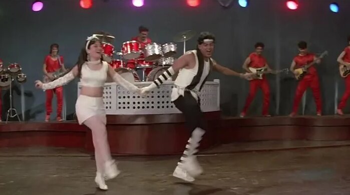 Песня из кинофильма."Танцуй, танцуй!".Индия. - Смотреть онлайн в поиске ...