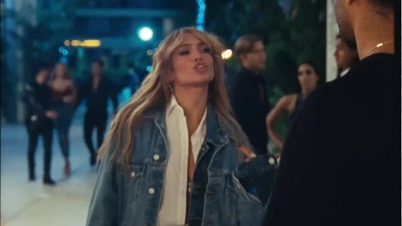 Jennifer Lopez, Rauw Alejandro - Cambia el Paso (Official Video 2021 ...
