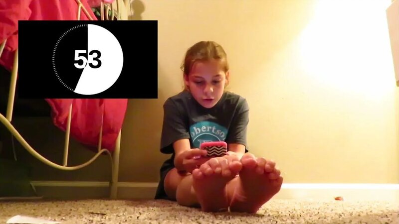 Gymnastics girls, stretching and feet bending tricks - Yandex Video ...