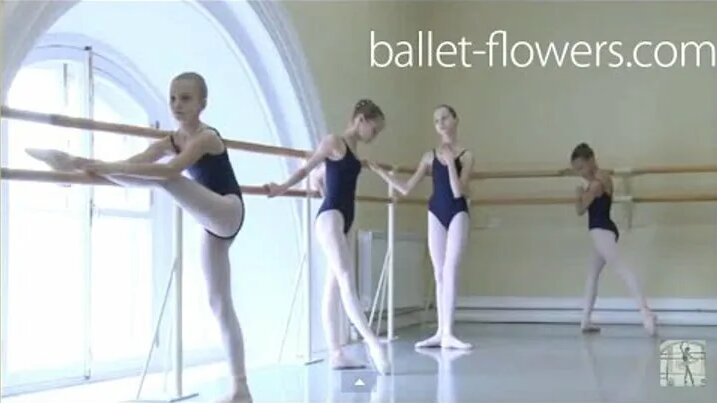 Видео Vaganova Ballet Academy. Classical dance. Girls, 2nd class. 2013 ...