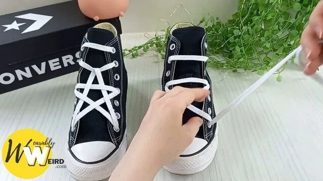 Star Lacing Shoes Tutorial - How To Star Lace Converse (EASY ...