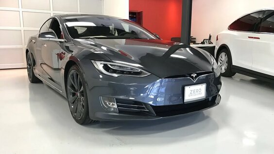 tesla model c: 996 video Yandex'te bulundu