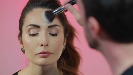 kontür makyaj: 2 bin video Yandex'te bulundu