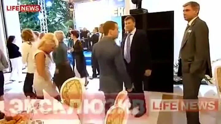 Танцы Медведева - Полностью / President Medvedev Dancing - Смотреть ...