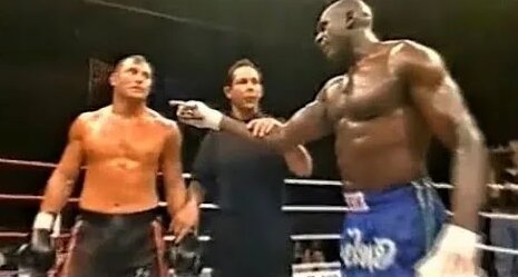 Gürkan Özkan Injured Continued the Match VS Phil Fagan Summary - Fight ...