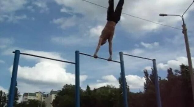 Mikhail Baratov 2009 (workout, gym, freerun) - Смотреть онлайн в поиске ...