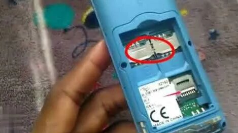 Jinsi ya kutoa password kwenye simu ndogo aina ya itel - Смотреть ...