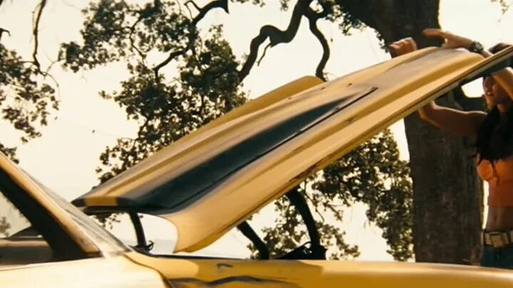 Видео sexy megan fox - transformers -the cars - drive - who's gonna ...