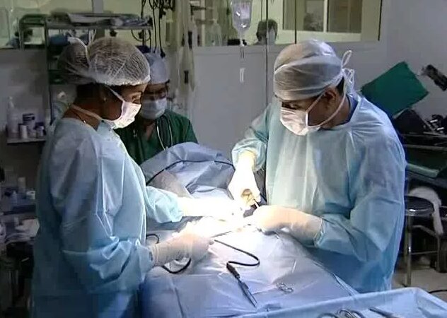 Undescended Testicle repair Surgery, Pulse 20 October 2012 Part 1